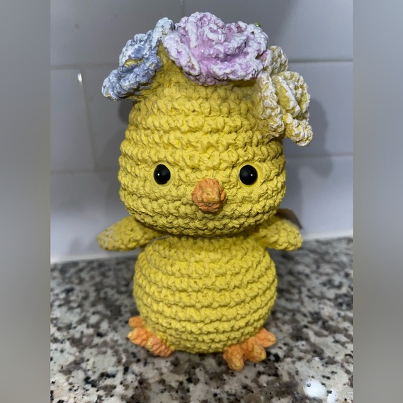 Laura Ashley | Art | Laura Ashley Little Chick Statue | Poshmark